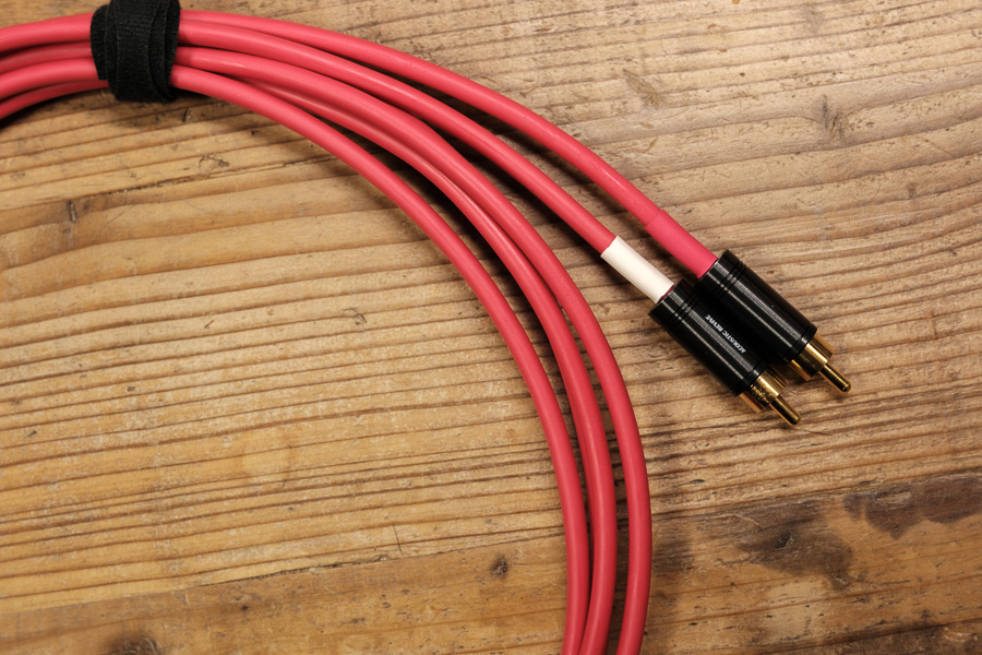 デスクトップオーディオ環境のケーブルを ACOUSTIC REVIVE に統一！｜FUJI X がある生活